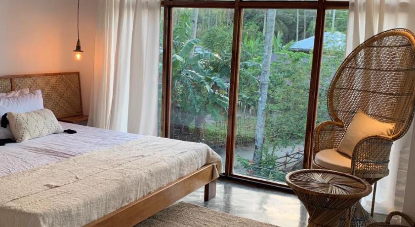 Kaha Island Stay in Santa Monica | 2025 Updated prices, deals - Klook ...