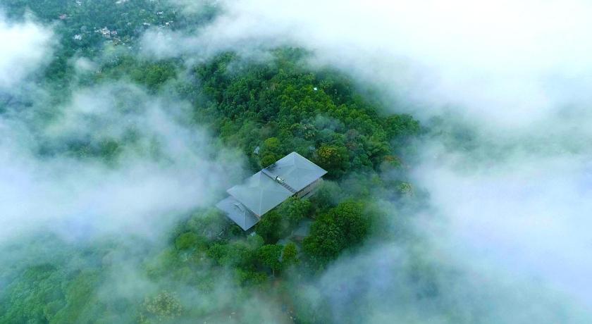 Elephant Passage Resort Munnar Hotel - Deals, Photos & Reviews