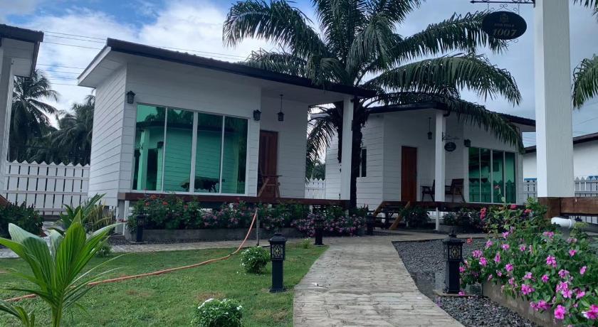 THE RICH VILLA in Semporna | 2025 Updated prices, deals - Klook United ...