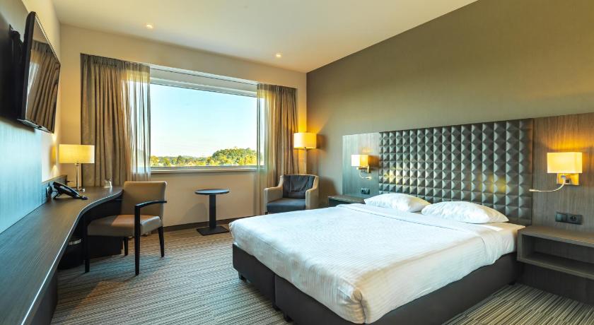 Mezzo Hotel & Business, Beringen, Belgium - Photos, Room Rates & Promotions