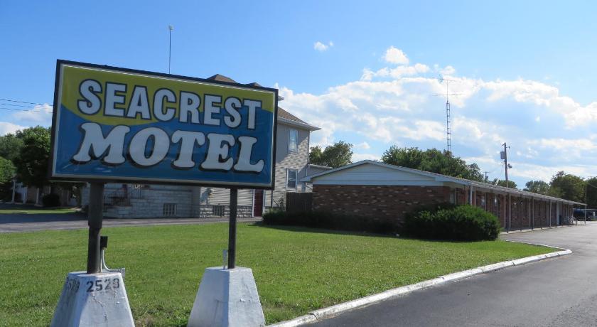 Seacrest Motel in Sandusky (OH) - See 2023 Prices