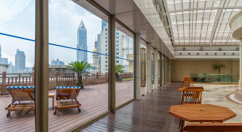 Radisson Blu Hotel Shanghai New World, Shanghai | 2023 Updated Prices ...