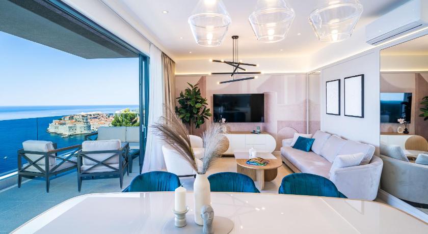Luxury 2 BD Apartment Ika Marie - Dubrovnik Old Town with Jacuzzi and ...