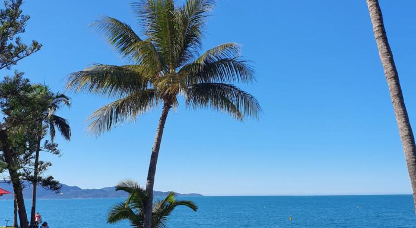 Waters Edge The Strand in Townsville - See 2023 Prices