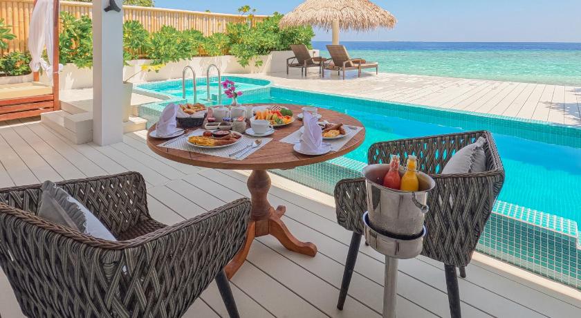 Malahini Kuda Bandos Resort, Maldive Islands | 2022 Updated Prices, Deals