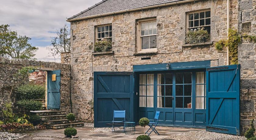 Hollyhock Cottage Gileston Manor, Gileston, Vale of Glamorgan, CF62 4HX ...