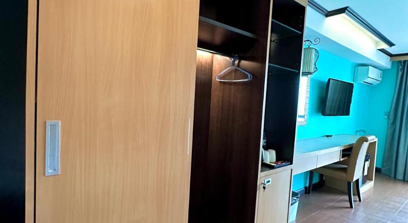 Mido Hotel Pattaya in Pattaya - See 2023 Prices