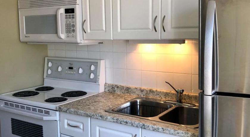 The Canterbury Inn of Downtown Invermere, Invermere (BC) | 2023 Updated ...