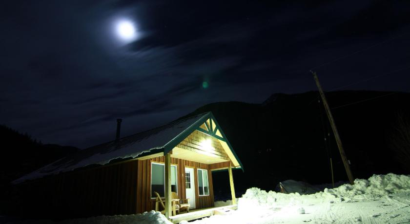Sunshine Valley RV Resort and Cabins, Sunshine Valley (BC) | 2023 ...