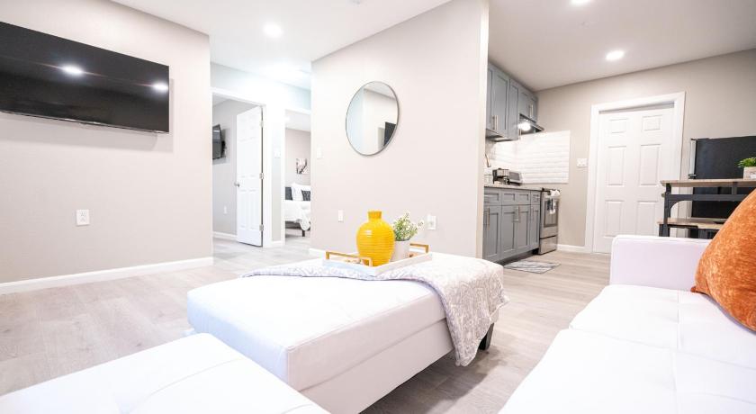 UNIVERSITY SERENITY SUITES in Tampa | 2024 Updated prices, deals ...