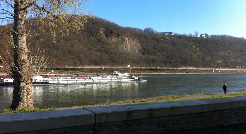 Ferienwohnung Rheinblick Koblenz | FREE Cancellation 2021 Koblenz Deals, HD Photos & Reviews