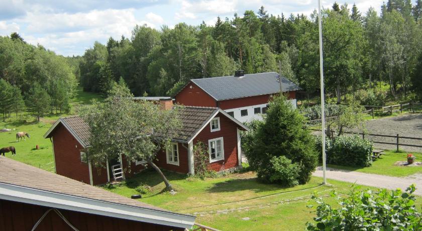 Book Haga gard och Stall in Herräng, Sweden - 2021 Promos