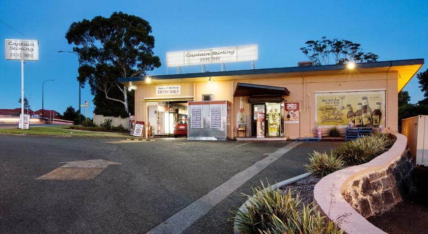Captain Stirling Hotel 80 Stirling Highway Perth