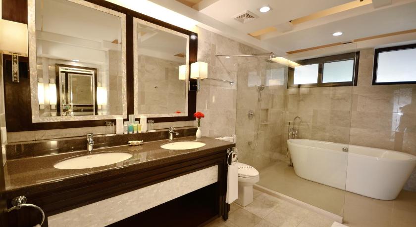 Henann Resort Alona Beach, Bohol | 2026 Updated Prices, Deals