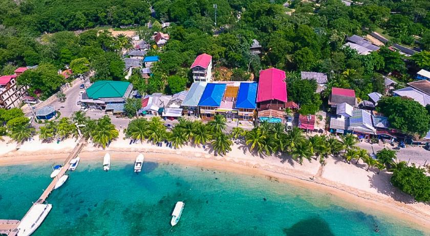 Mr. Tucan Hotel, Roatan Island | 2023 Updated Prices, Deals