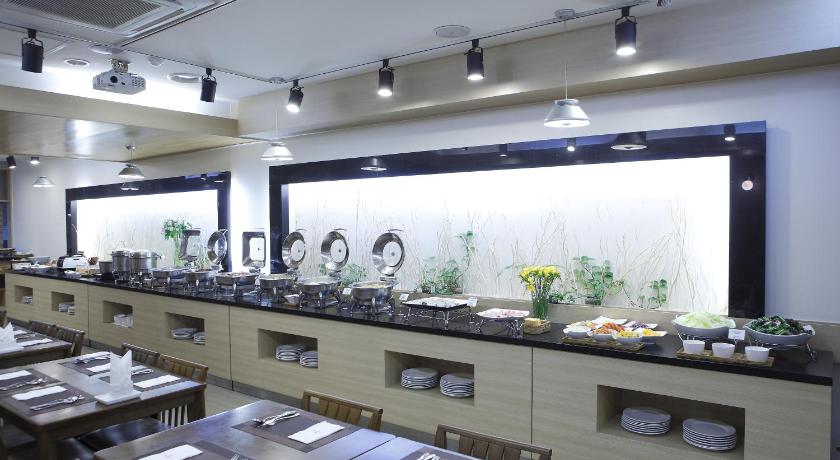 Ramada Hotel Dongtan in Dongtan from $89