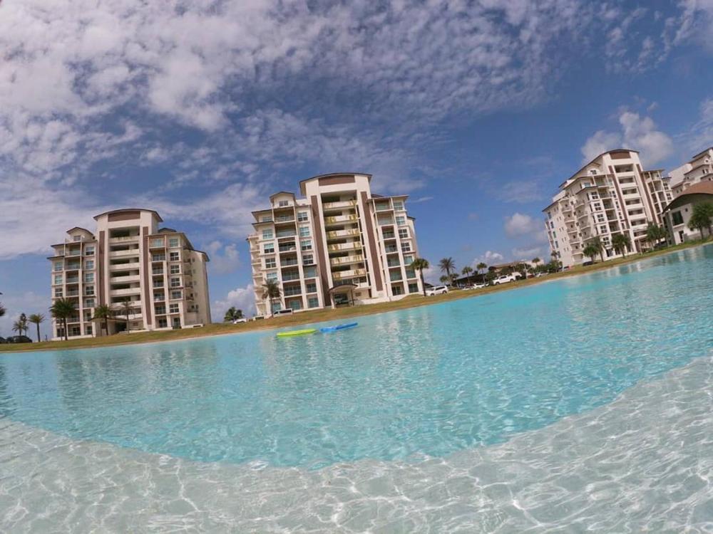 Playa Escondida Beach Resort & Marina Precios, fotos, comentarios ...