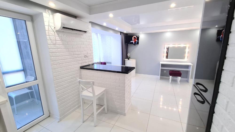 Apartaments on prospekt Mira 35 (the 95th kvartal, Ploshcha Horkoho ...