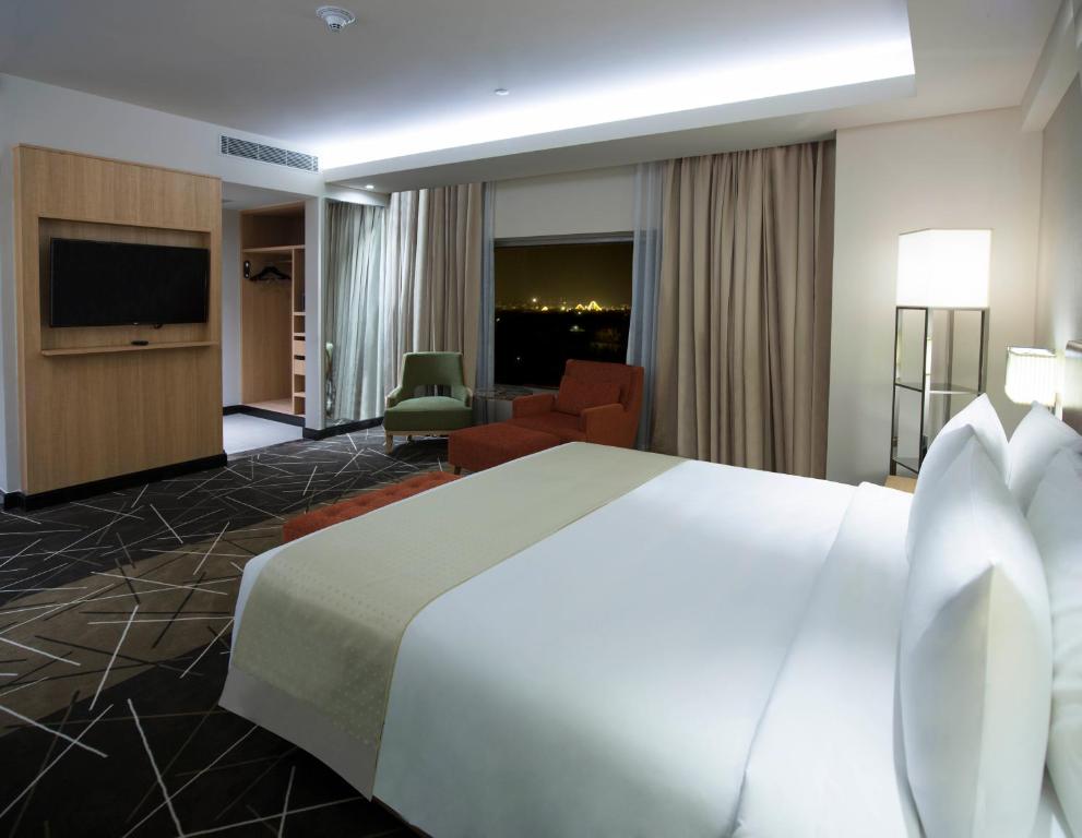 Holiday Inn Chennai OMR IT Expressway, Chennai | 2024 Updated Prices, Deals