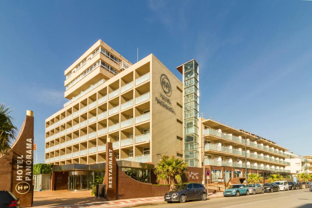 Best Price on Hotel Panorama in L'Estartit + Reviews!