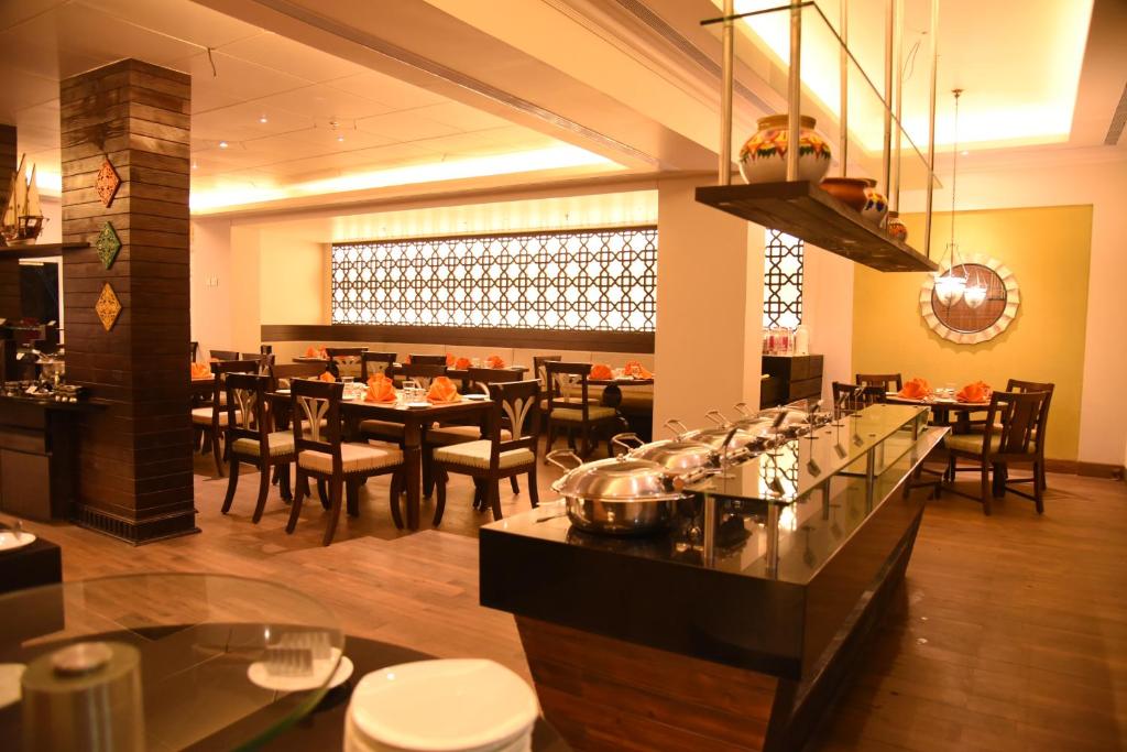 The Gateway Hotel Beach Road Calicut, Kozhikode / Calicut | 2024 ...