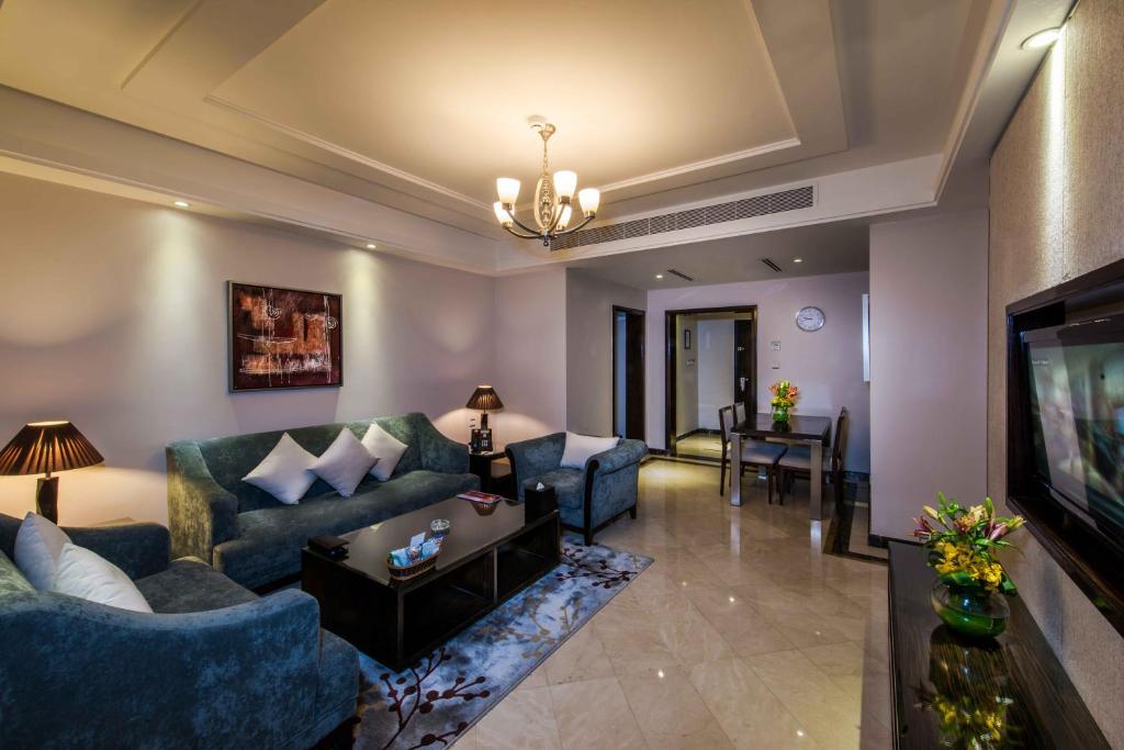 Boudl Al Woroud - 2025 Exclusive Deals