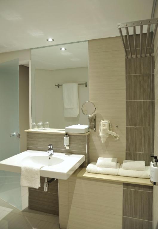 Hotel Verde Cape Town Airport, Cape Town | 2024 Updated Prices, Deals