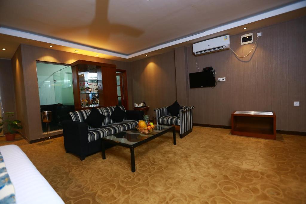 Peradeniya Rest House, Kandy | 2024 Updated Prices, Deals