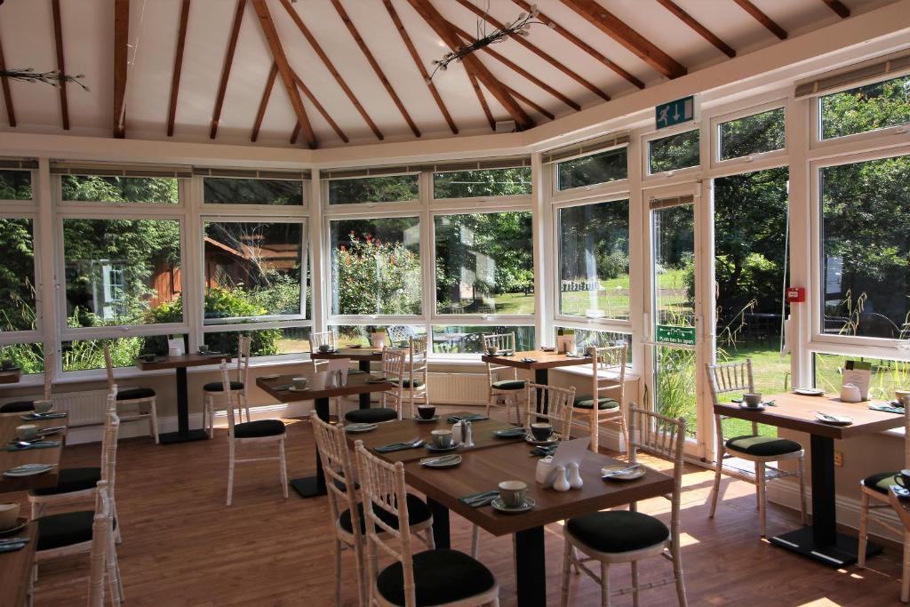 Woodlands Lodge Hotel, Netley Marsh | 2024 Updated Prices, Deals