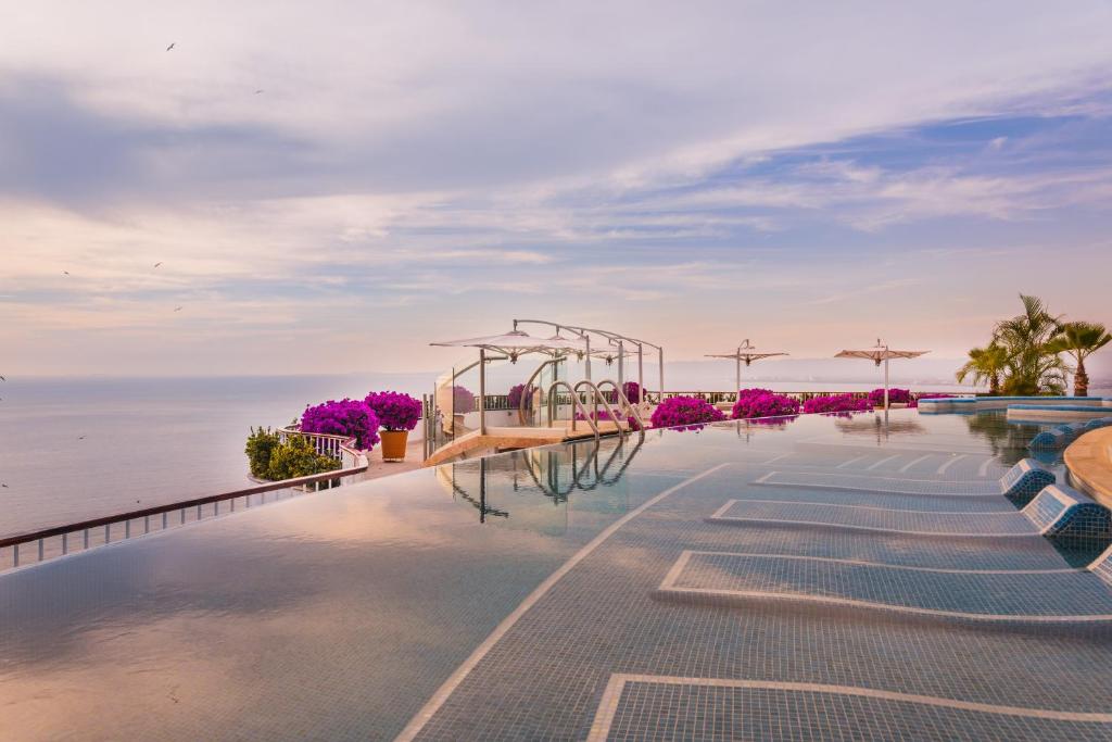 Top 10 Hotels With Infinity Pool In Puerto Vallarta, Mexico - Updated ...