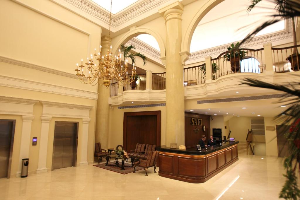 Safi Royal Luxury Centro Hotel (Monterrey) - Deals, Photos & Reviews