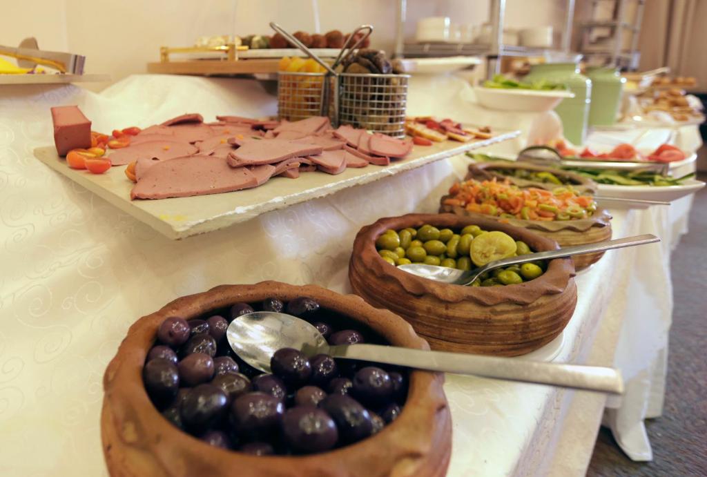 Ibis Amman Hotel, Amman | 2024 Updated Prices, Deals