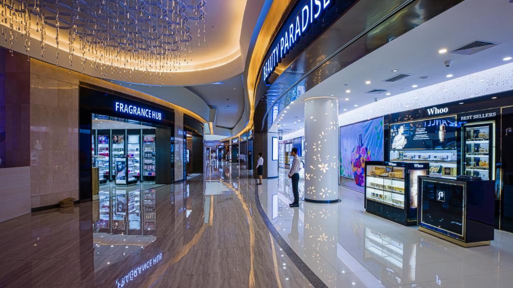 NagaWorld Hotel & Entertainment Complex, Phnom Penh | 2025 Updated ...