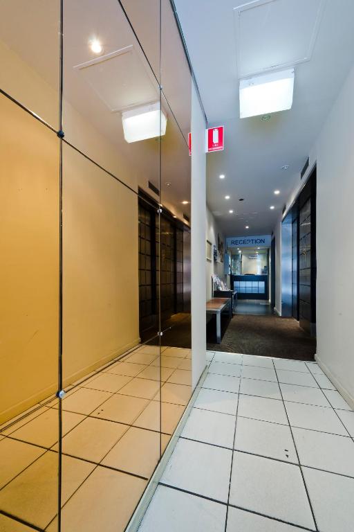 City Square Motel, Melbourne | 2024 Updated Prices, Deals