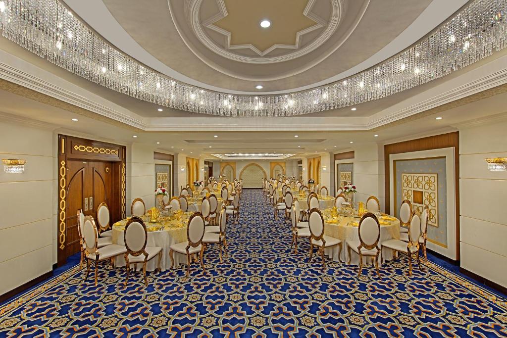 Ezdan Residences - 2024 Deals from
