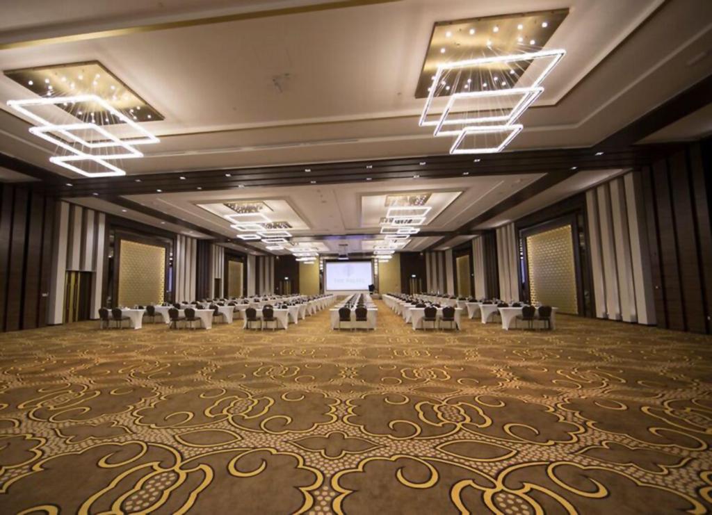 The Palms Beach Hotel & Spa, Kuwait | 2024 Updated Prices, Deals