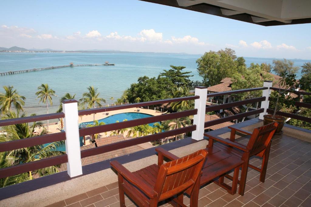 Rayong Resort Hotel, Rayong | 2024 Updated Prices, Deals