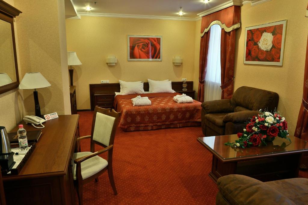 Hotel Ukraine Rivne - 2025 Cheaper Prices!