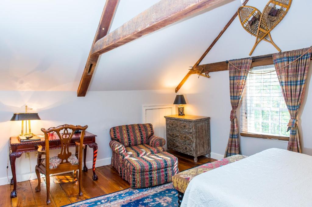 Three Chimneys Inn, Durham (NH) | 2024 Updated Prices, Deals