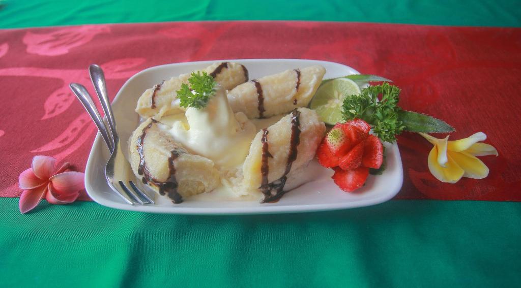 Balangan Sea View Bungalow Hotel (Bali) - Deals, Photos & Reviews