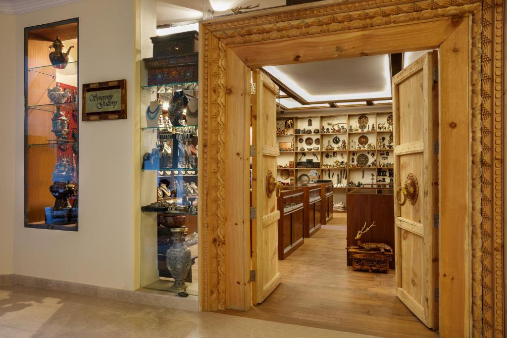 The Grand Dragon Hotel, Leh | 2024 Updated Prices, Deals