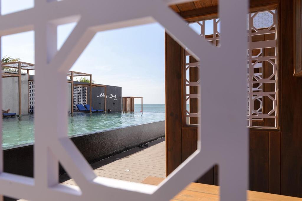 Maldives Beach Resort, Chanthaburi | 2024 Updated Prices, Deals
