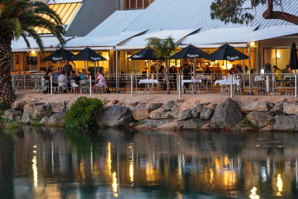 Tides Hotel, Nelson | 2024 Updated Prices, Deals