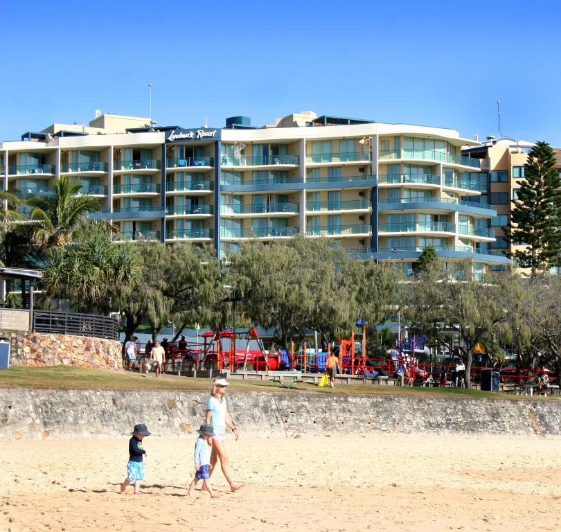 Best Price On Landmark Resort Mooloolaba In Sunshine Coast Reviews