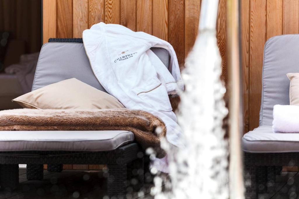 Champneys Forest Mere Hotel, Liphook | 2024 Updated Prices, Deals