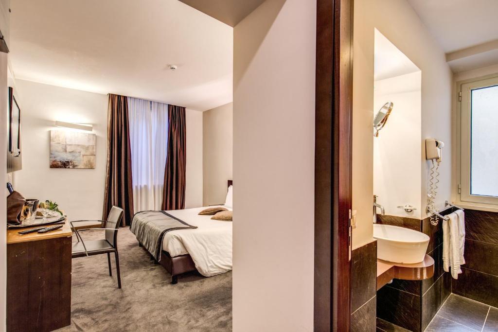 Trevi Hotel, Rome | 2024 Updated Prices, Deals