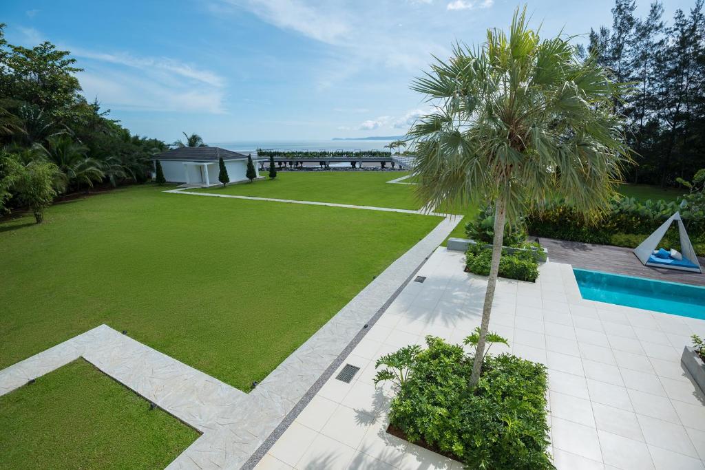 Cove 55, Kuching | 2024 Updated Prices, Deals