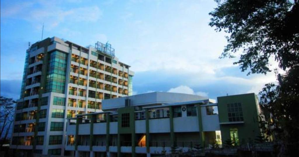 Best Price on ONE TAGAYTAY PLACE HOTEL SUITES (OFFICIAL ACCOUNT) in ...