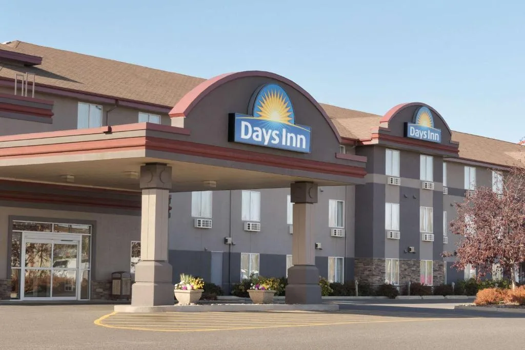 Days Inn & Suites by Wyndham Thunder Bay from $69