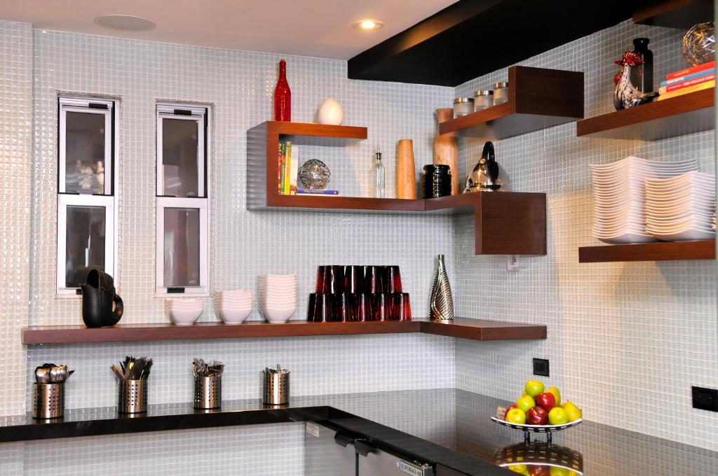 Best Price on Hercor Hotel - Urban Boutique in Chula Vista (CA) + Reviews!